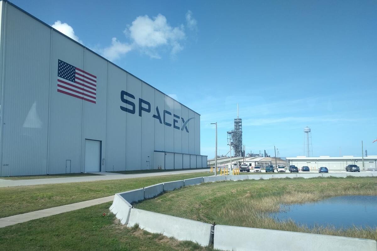 SpaceX e la pubblicità spaziale, la nuova brillante idea di Elon Musk